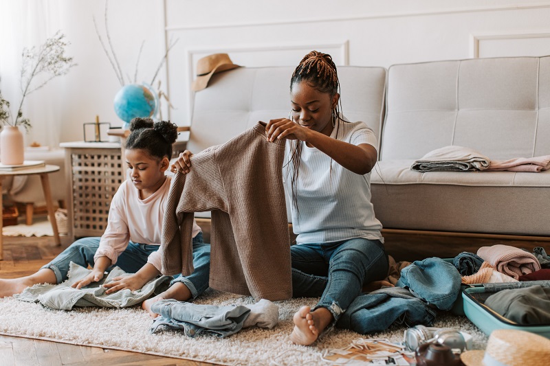 Good Deeds For Kids Donate Outgrown Clothes Good In Deed